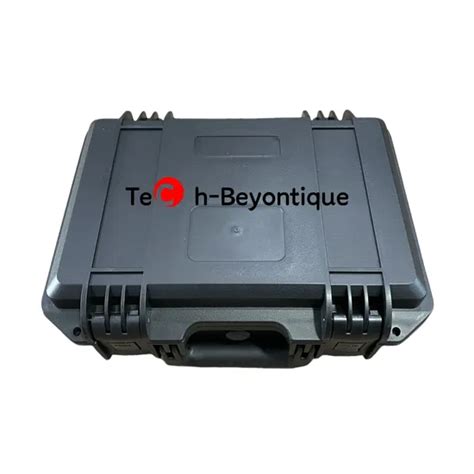 Ultra Broadband Drone Detection Handheld Portable Drone Detector Drones Positioning Equipment