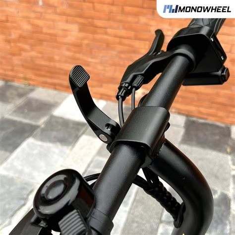 Dyu D3f จักรยานไฟฟ้าโฉมใหม่ล่าสุด ล้อใหญ่ขึ้น แรงกว่าเดิม