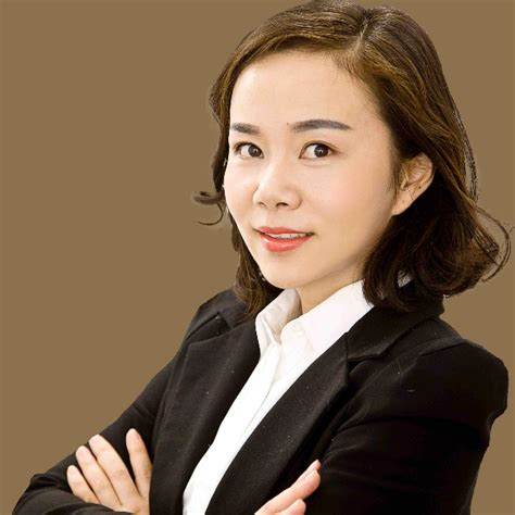 12月4日孙燕老师第4次返聘为郑州某电力行业讲授供电所服务技能1 1与供电所全面质量管理 孙燕讲师授课案例 师资团队 师资力量 内