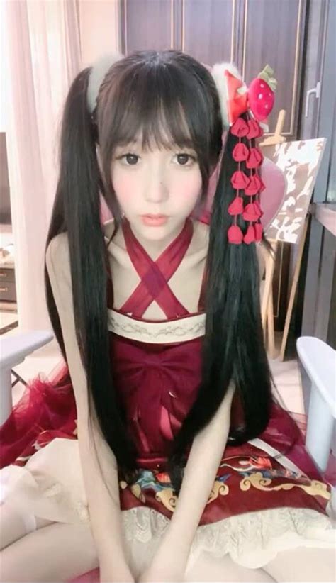 美少女清纯外表，玻璃棒 [1v 3 01gb] 撸先生