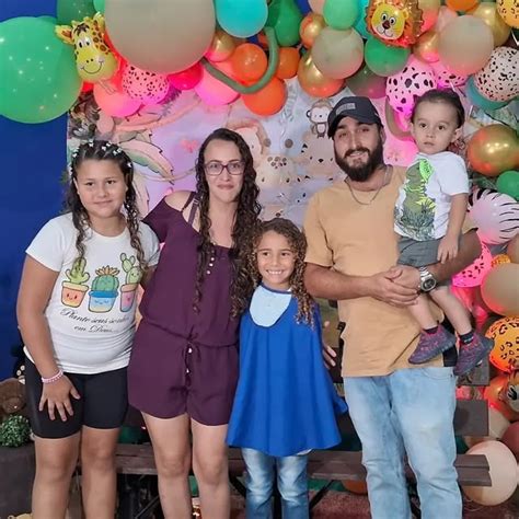 Jéssica Yasmim Wallace Yang Jeh Antonia • Threads Say More