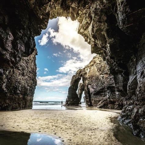 From Santiago Lugo Ribadeo And Cathedral Beach Full Day Tour