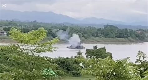 ချင်းတွင်းမြစ်တွင်းစစ်ရေယာဉ်အုပ်စုကို တော်လှန်ရေးတပ်များစောင့်ကြိုတိုက