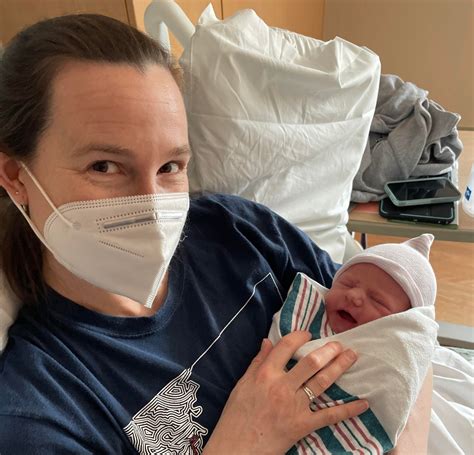 What Happens After A Surrogate Gives Birth — Vermont Surrogacy Network Llc