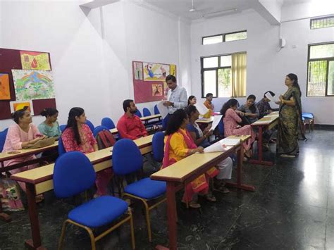 Value Added Course On “communication Skills” Phcer Pillai Hoc College Of Education And Research