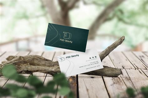 고급진 에메랄드 컬러가 입혀진 헤어디자이너 메이크업아티스트 명함디자인 명함 포트폴리오 크몽