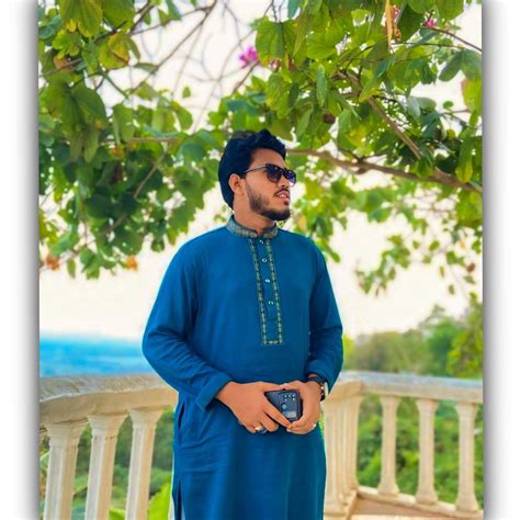 Md Ruhul জীবন যেহেতু আছে সেহেতু দুঃখ থাকবে সুখ ও থাকবে আমি ব