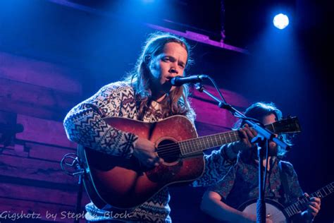 Billy Strings To Make Late Night Debut On Jimmy Kimmel Live