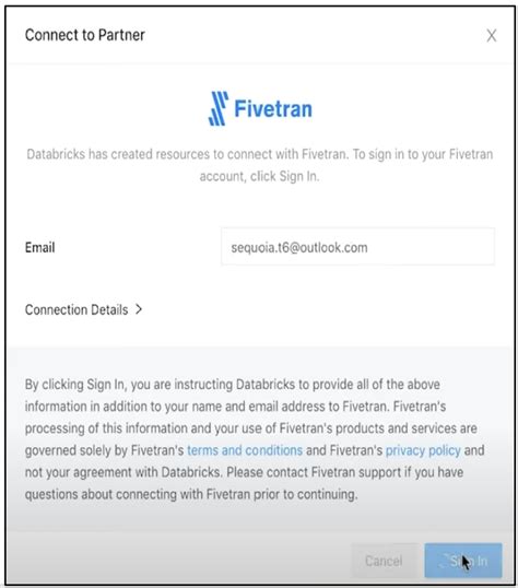 Fivetranでデータ統合を自動化する Clue Technologies