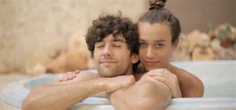 Exciting Naked Date Night Ideas For Couples