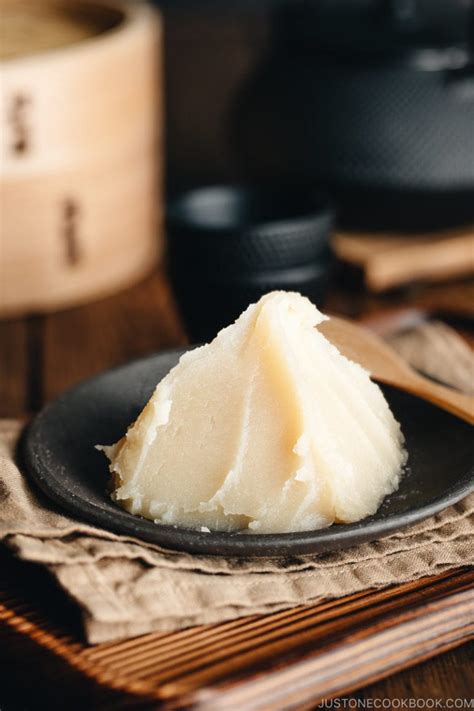 White Bean Paste Shiroan 白あん • Just One Cookbook