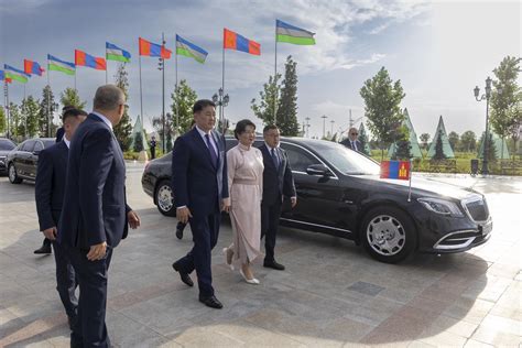 Ерөнхийлөгч У Хүрэлсүхийн Бүгд Найрамдах Узбекистан улсад хийх төрийн айлчлал эхэллээ Dnn Mn