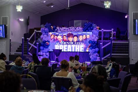 Sharon Roshell Thomas