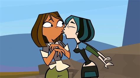 Gwen X Courtney 😍 Total Drama Island Animated Cartoons Female Drawing Base