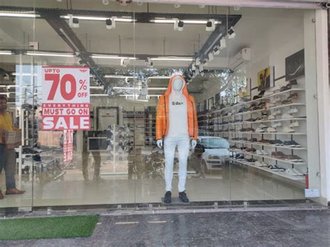 Red Tape Gurugram Gurugram Store Joon Square