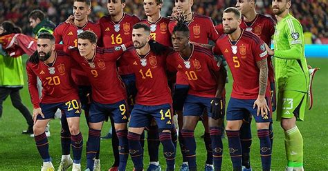 Сборная Испании главный фаворит Евро 2028 Франция 2 я Португалия 5 я Турнир пройдет в