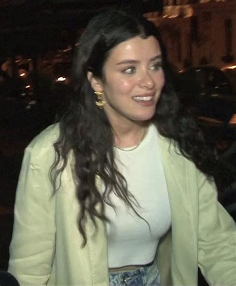 İlayda Alişan Ve Oğulcan Engin Aşkı Belgelendi Magazin Haberleri