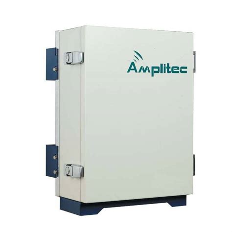 S33t Series Single Dual Tri Band Digital Selective Repeater Amplitec