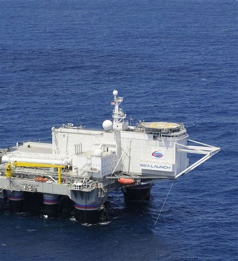 “海上发射”项目浮动航天发射平台已系泊于滨海边疆区修船厂 2020年4月1日 俄罗斯卫星通讯社