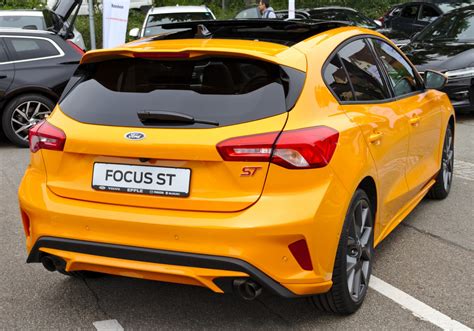 Voertuig Technische Gegevens Ford Focus Iv Hatchback Automoli