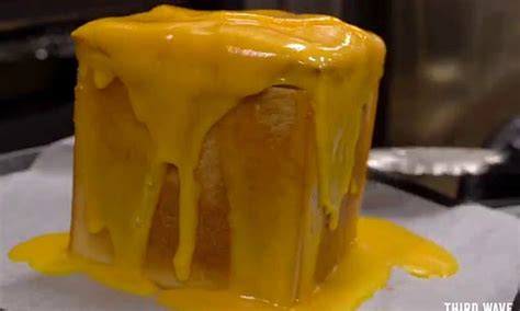 You Won T Believe What S Inside This Cube Daily Mail Online