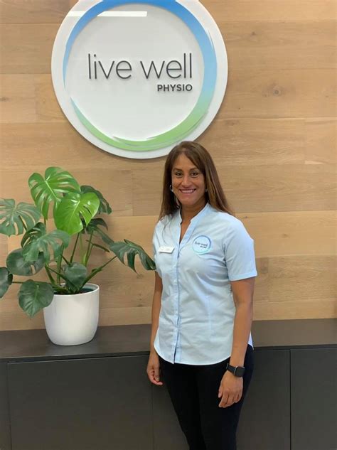 Live Well Physio 🎈 Happy Birthday 🎈 To Our Currambine Receptionist