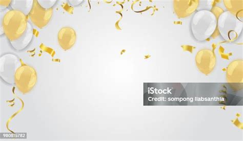 스톡 벡터 일러스트 레이 션 현실적인 Defocused 골든 색종이 반짝이 배경 및 풍선 화이트 골든에 격리 개체 그룹에 대한 스톡 벡터 아트 및 기타 이미지 Istock