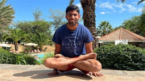 Saurabh Nethravalkar মার্কিন যুক্তরাষ্ট্রে থেকেও ভারতীয় রীতি নীতি