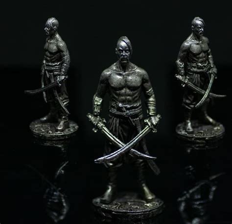 Статуетка колекційна Запорізький козак 6 5 см фігурка з металу та олова антикваріат