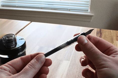How To Refill A Fountain Pen Ink Cartridge
