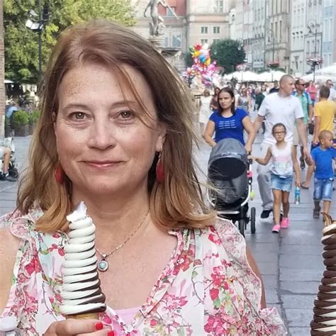 Ann Pappas Fora Travel