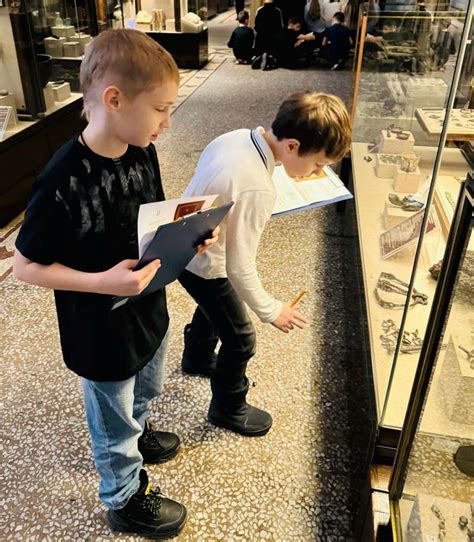 Как и чему учили детей в Древней Руси ГБОУ Школа № 1770 Москва