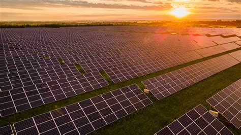 Estaciones Meteorológicas Y Grandes Plantas Fotovoltaicas Estaciones