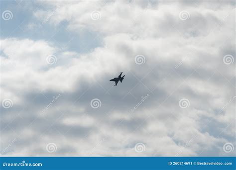 F 16c Block 52 Plus Fighter Demonstrating Flight Air Show Editorial