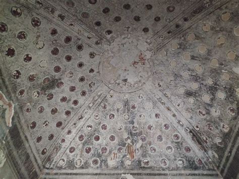 ပုဂံကမ္ဘာ့အမွေအနှစ်ဒေသ ဝတ္ထနတောဘုရားအစုအဝေးအတွင်းရှိ ဘုရားအမှတ် ၃၅၇ ဂူ ဘုရား အတွင်းရှိ အင်္ဂတေပန