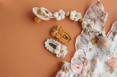 Accesorios De Bebé Para Recién Nacidos Hechos A Mano Foto Premium