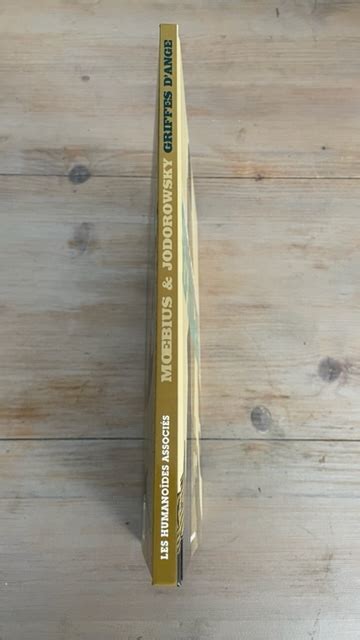 Griffes Dange Moebius And Jodorowsky 2015 Les Humanoïdes Associés Broc And Bazar