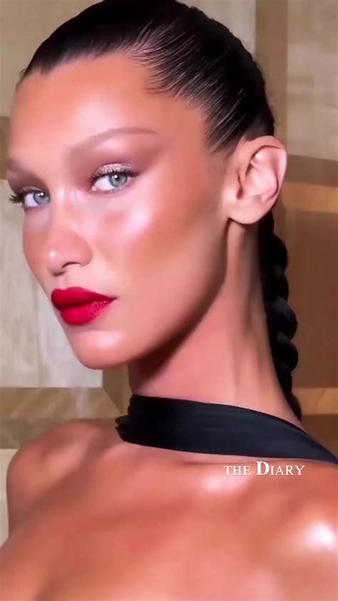 მსოფლიოში ერთ ერთი ყველაზე მაღალანაზღაურებადი ვარსკვლავი ბელა ჰადიდი დღეს 26 წლის გახდა ბელა