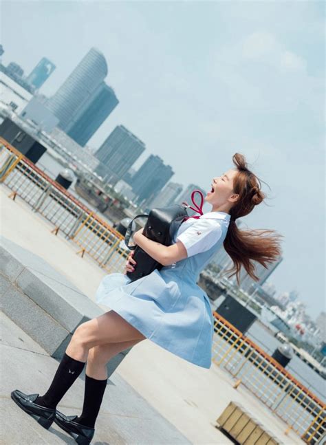 可爱软萌妹子柳侑绮短裙过膝袜甜蜜诱惑5 儿童画简笔画图片 哇图网 可爱软萌妹子柳侑绮短裙过膝袜甜蜜诱惑5 儿童画简笔画图片 哇图网