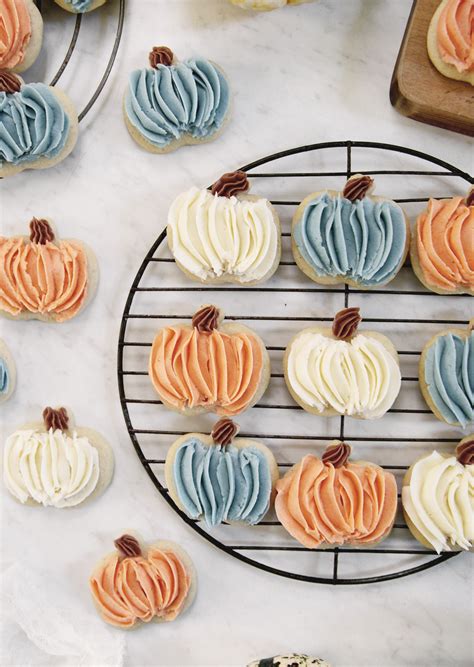 How To Make Icing Pumpkins