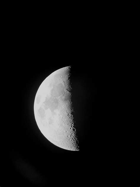 Moon R Astrophotography