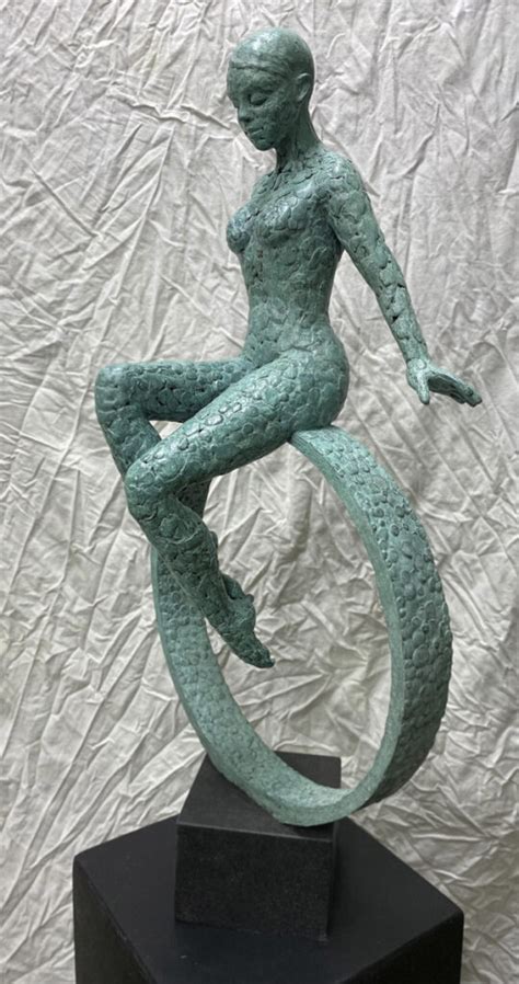 Lorriane Grandi Seos