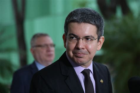 Governo Eleito Adia Apresentação De Pec Da Transição A Pedido De
