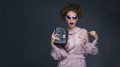 Bolsos Para Peinados Modernos Septiembre 2025 Oficial