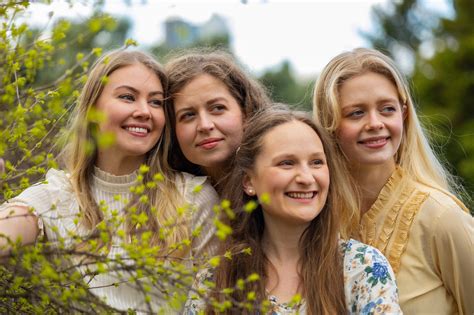 Innsendt Kulturhuset Fire Unge Kvinnestemmer Inntar Bjerkebæk På