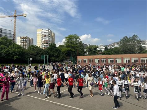 1 юни Международен ден на детето 2 СУ Акад Емилиян Станев