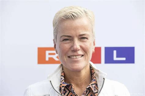 Ellie Lust En Daniël Verlaan Maken Tv Show Over Online Oplichting