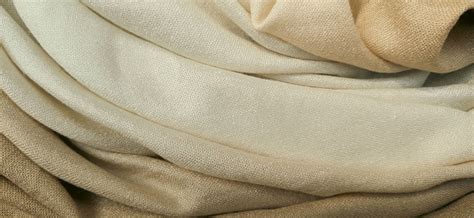 베이지색과 갈색 패브릭의 부드러운 질감과 주름을 보여주는 클로즈업 사진 배경을위한 평면도에서 프리미엄 사진 천 배경 0명에 대한 스톡 사진 및 기타 이미지 Istock