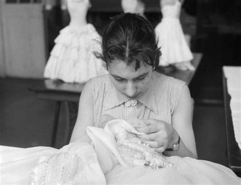 Fashion Exhibition Shines Light On Londons Jewish Communities Bbc News