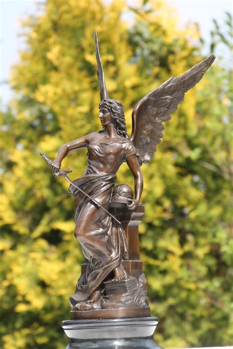 Angel Minerva Completely Bronze On A Marble Base 75 Cm And 21 Kg